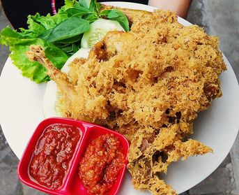 Ayam Goreng Pak Maning - Kota Malang | Mbizmarket.co.id