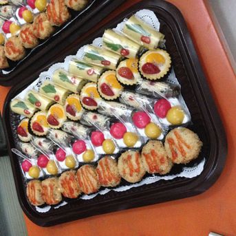 Lien Cakes - Kota Surabaya | Mbizmarket.co.id