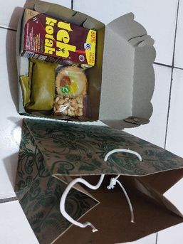 Kios Roti Tety - Kota Kediri | Mbizmarket.co.id