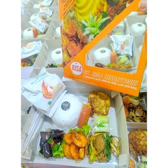 Risa Kinaryosih Catering - Kota Malang | Mbizmarket.co.id