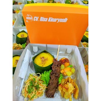 Risa Kinaryosih Catering - Kota Malang | Mbizmarket.co.id