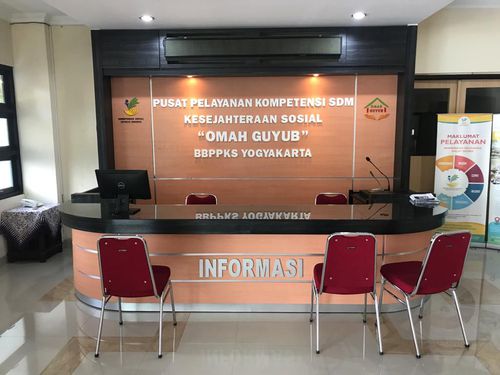 Ruang Pelayanan, Backdrop Pelayanan, Backdrop Resepsionis, Tempat Pelayanan