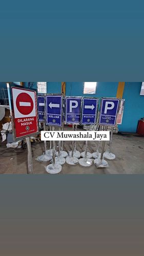 STANDING DISPLAY STAINLESS A2, DISPLAY POSTER RAMBU-RAMBU, DISPLAY PORTABLE