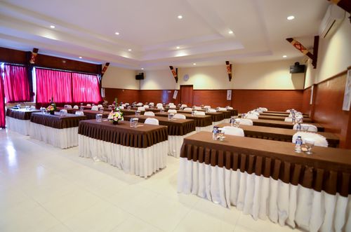 Paket Halfday Meeting A
