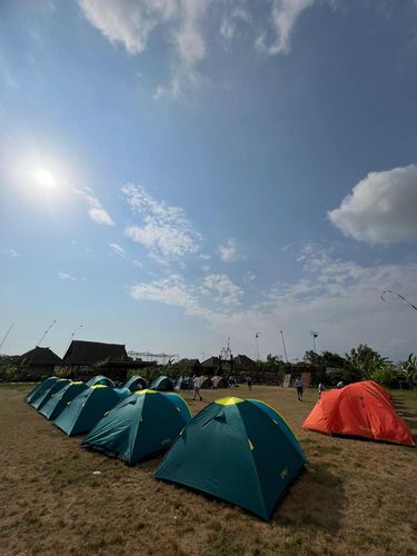 Sewa Bangunan Terbuka