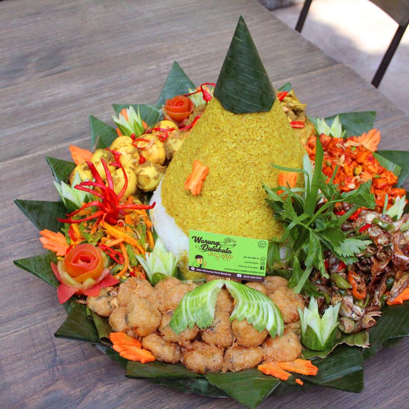 Paket Tumpeng Kuning