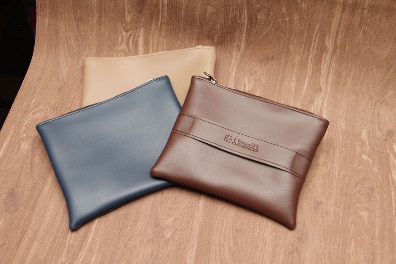 Dompet/Pouch Kulit Sintetis Premium - Cokelat