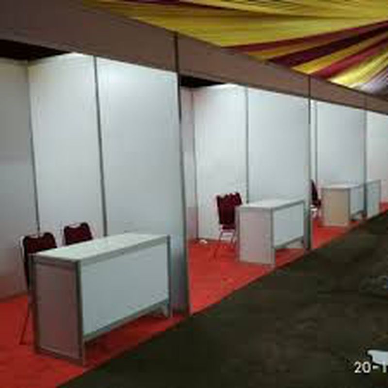 partisi pameran/ panel photo