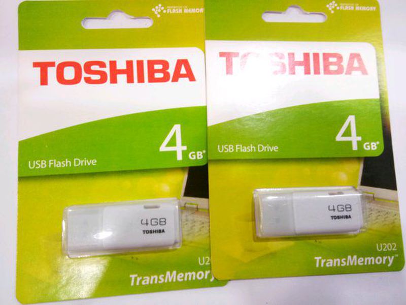 FLASHDISK TOSHIBA 4GB