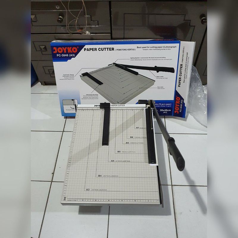 Paper cutter joyko PC-3846