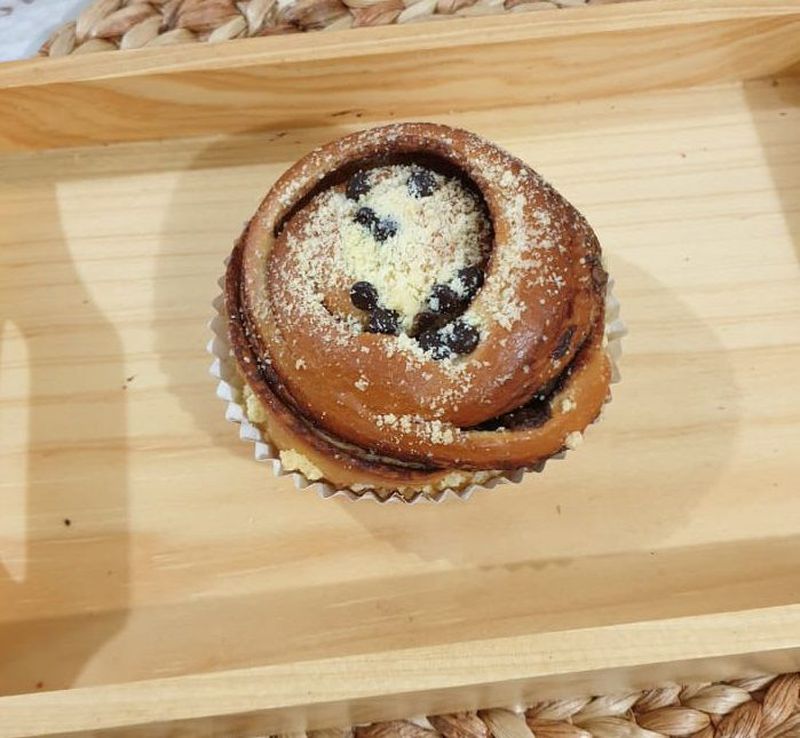 BAKERY COKLAT ROLL