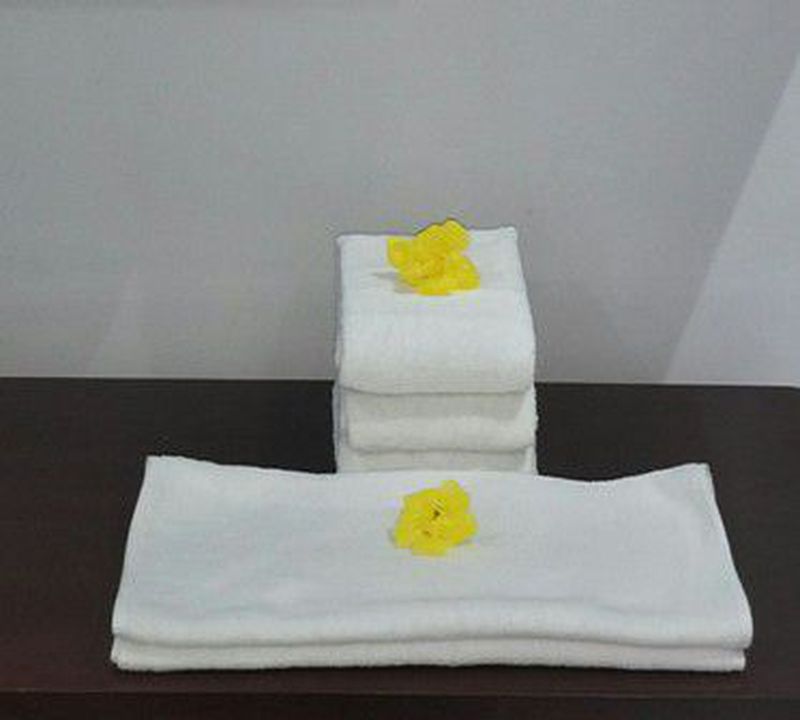 HAND TOWEL
