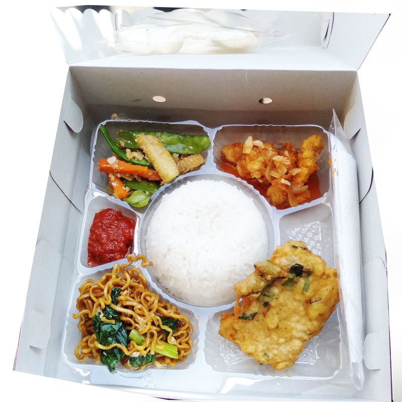 Nasi Kotak By Rani's Catering Paket Ikan Dori Nasi Putih D 1