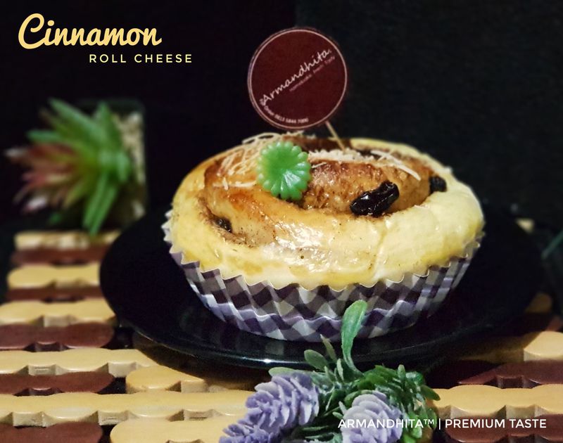 Roti Cinnamon Roll