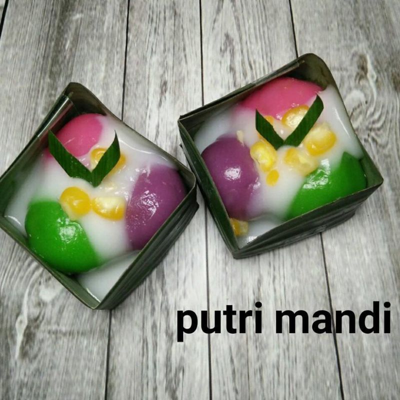 Putri Mandi