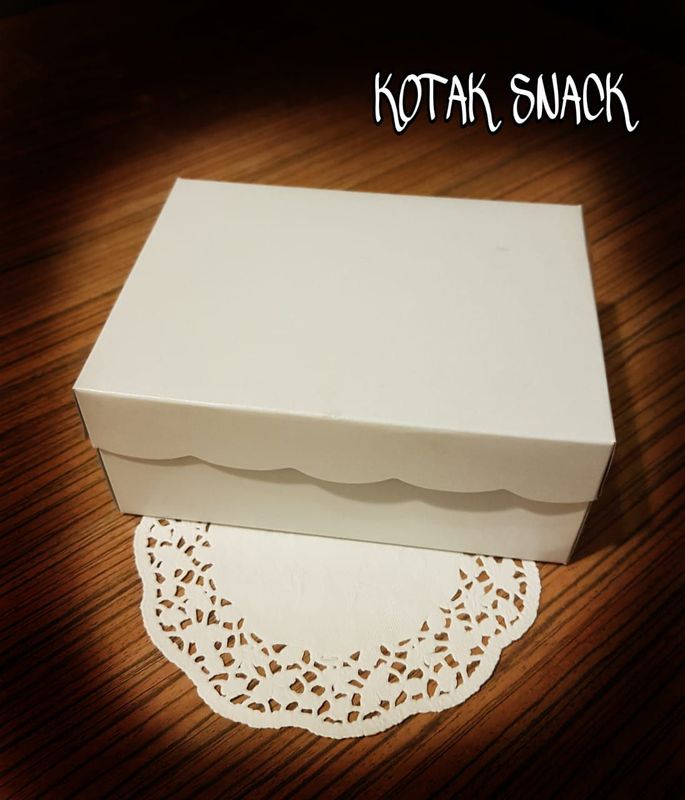 Kotak Snack Polos