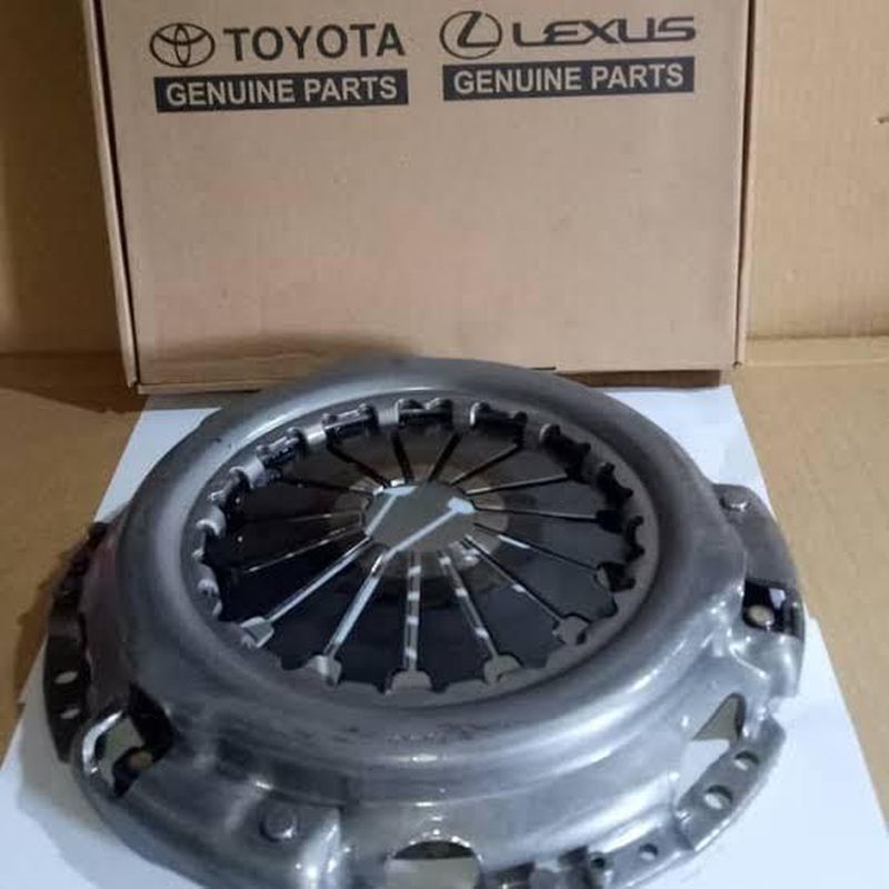 Cover Clutch (Matahari) Toyota Innova