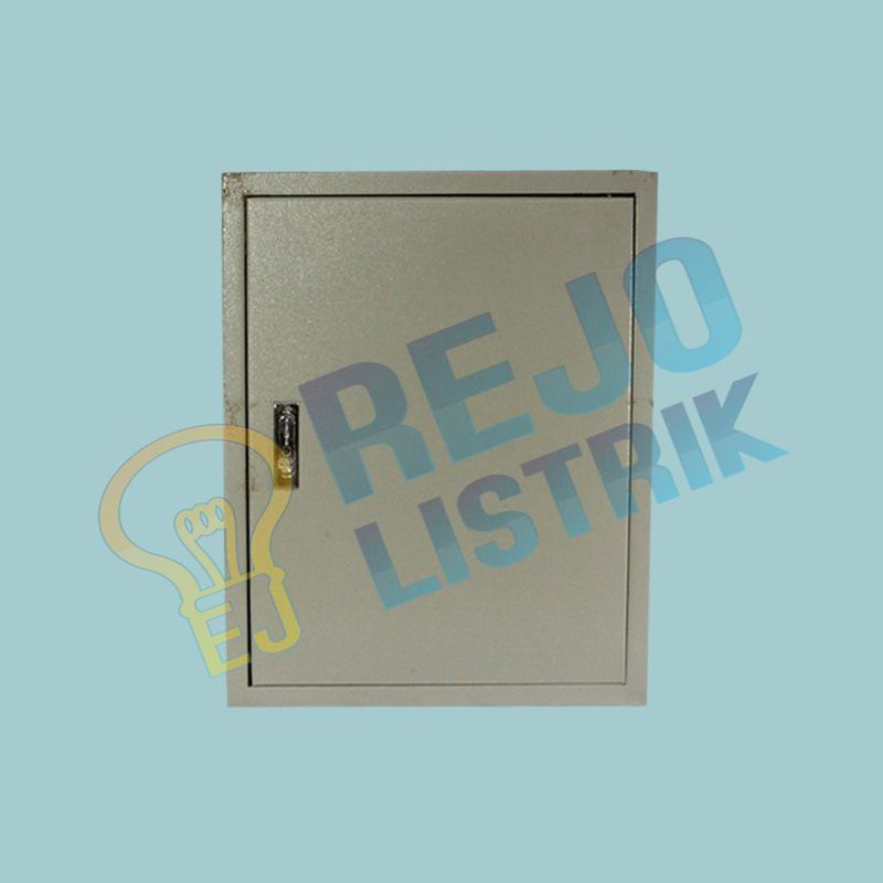 Box Panel Pyramid 30x40x15