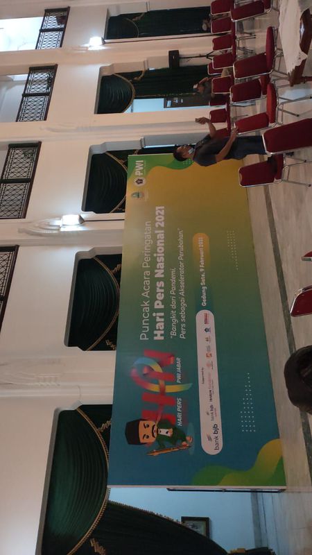 Sewa Cetak Dan Pasang Backdrop 5x3 m