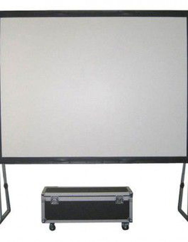 FAST FOLD SCREEN 150″ (3 x 2.3)