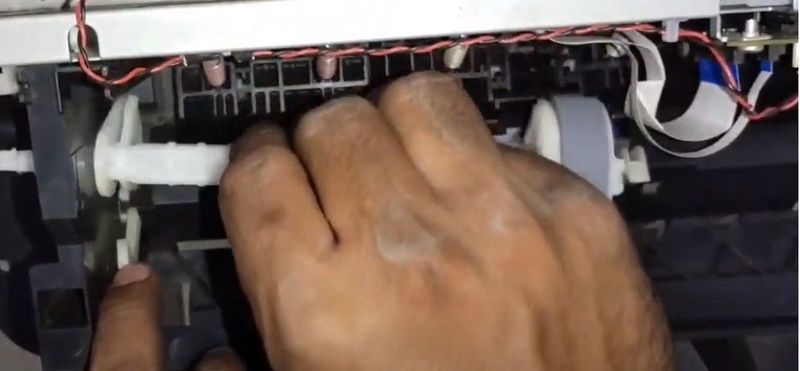 Perbaikan Printer Epson L3110 :tidak bisa tarik kertas