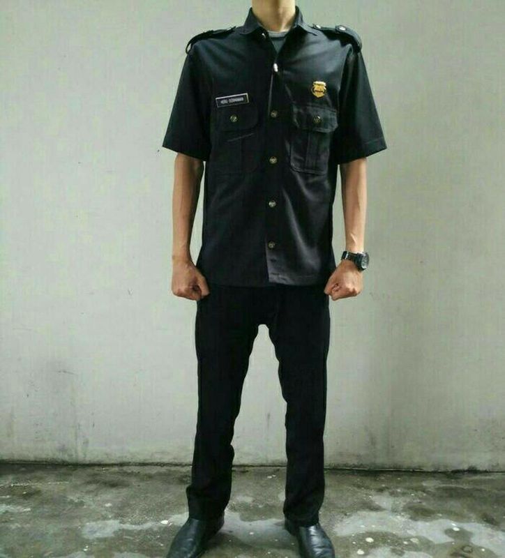 Pakaian kerja Pengemudi Pertugas Kebersihan dan Pramubakti