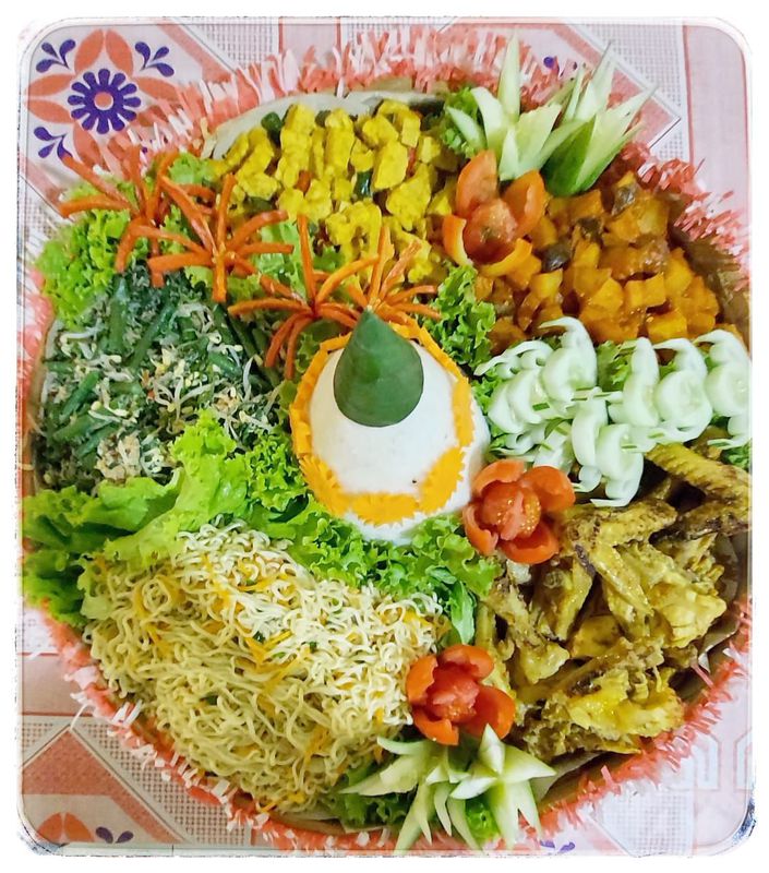 Tumpeng