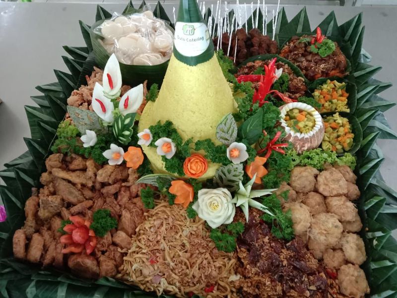 Tumpeng - Nasi Putih