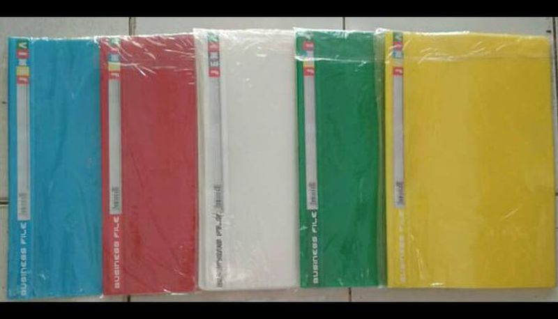 Map Plastik Eksklusif Folio Teka