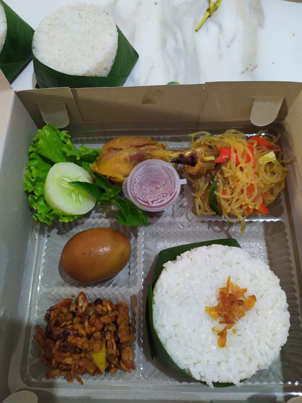 Nasi Uduk Kotak