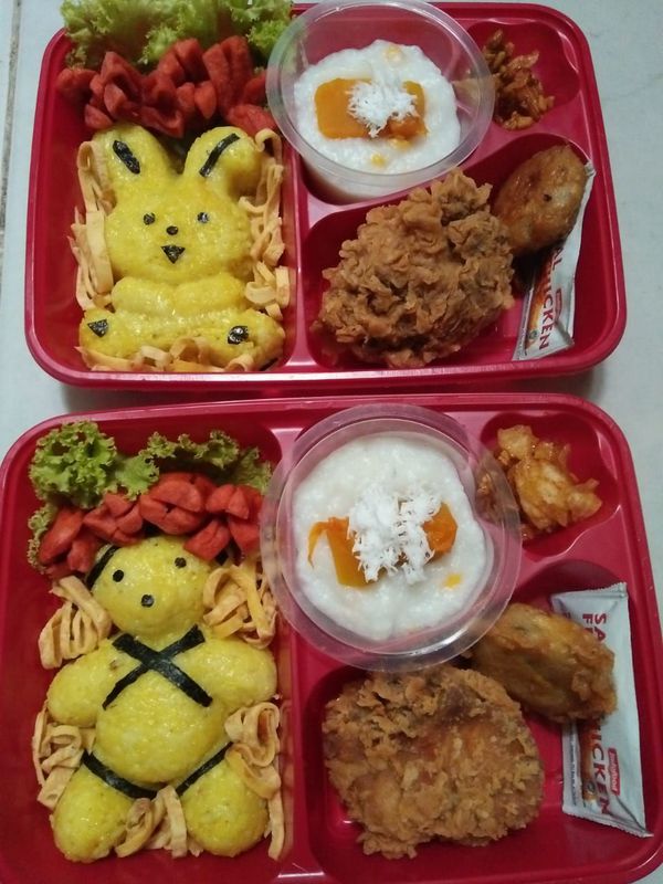 NASI KUNING BENTO