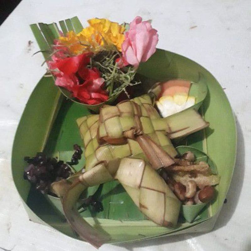 Tipat Gong