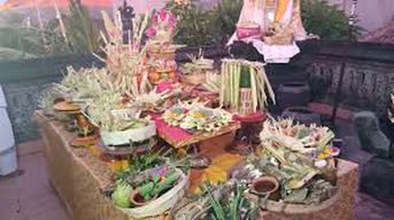 Banten Odalan Tingkat Bebangkit