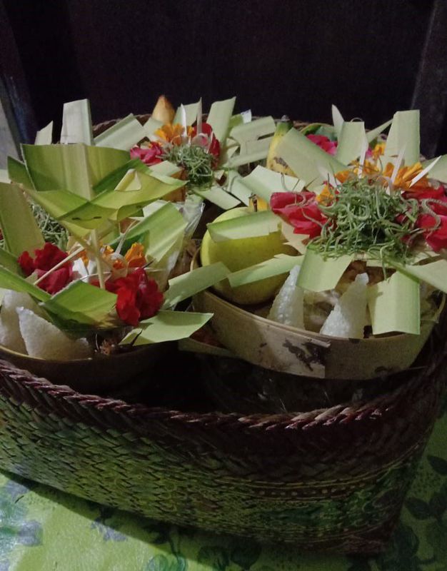 Banten Piodalan Purnama Kasa