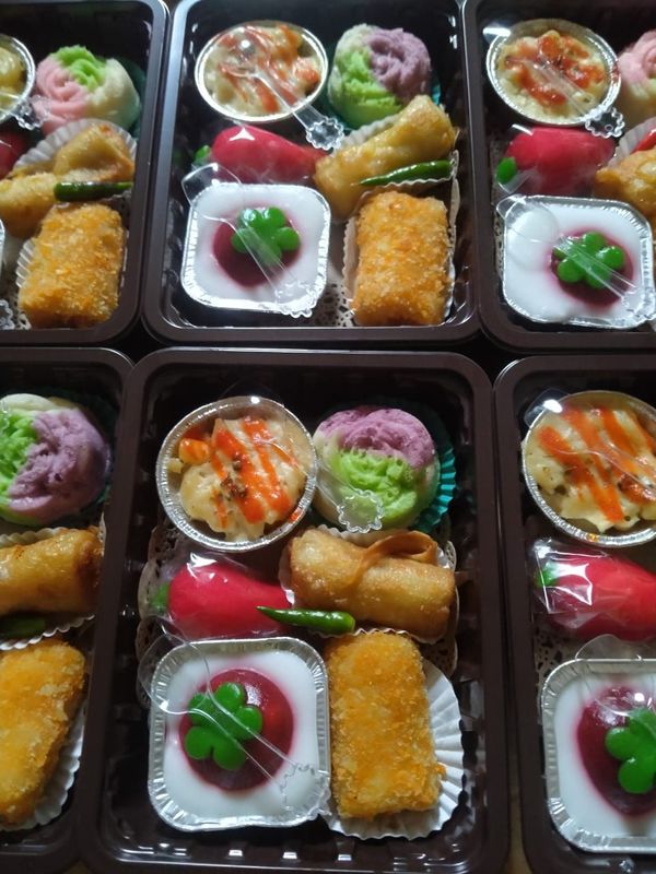 Kue Mini Box Sedang (Isi 6)