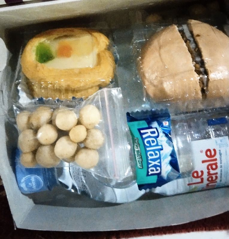 Paket Snack Box Medium R5 - Mantau-SoesBuah