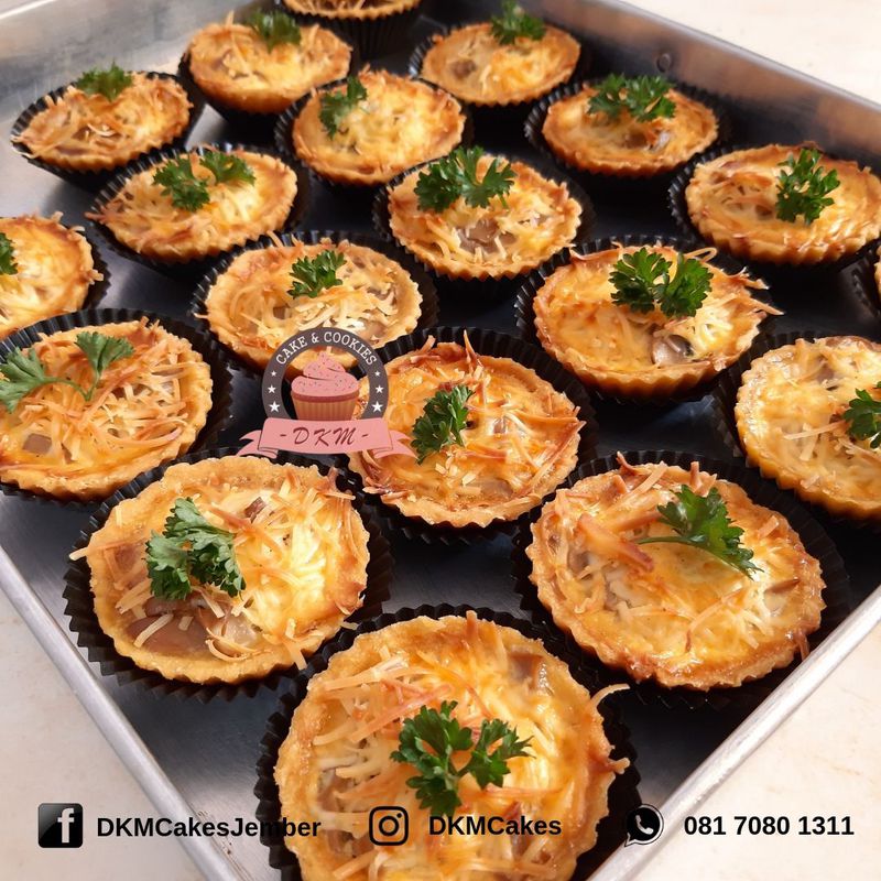 Kue Kotak DKM Cakes - H