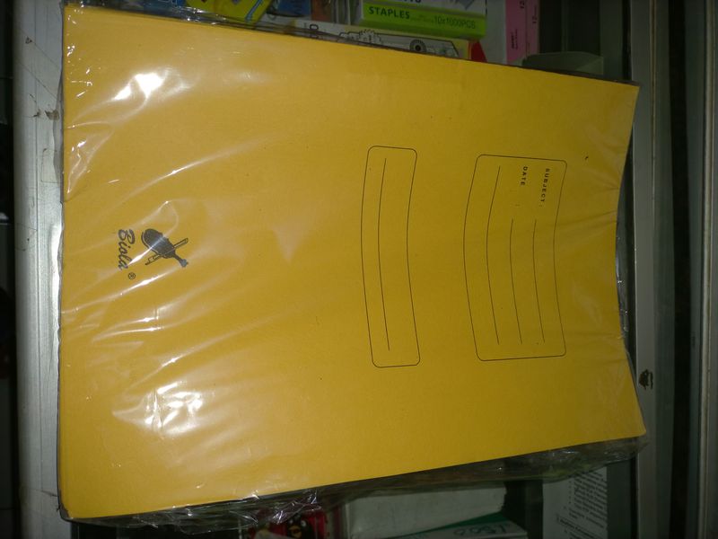 Map jepit kertas tebal