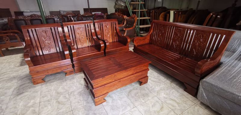 Satu Set Kursi Tamu Tipe A - Putih