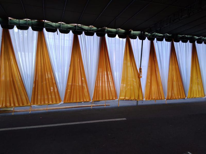 Kain Dinding / Backgroon