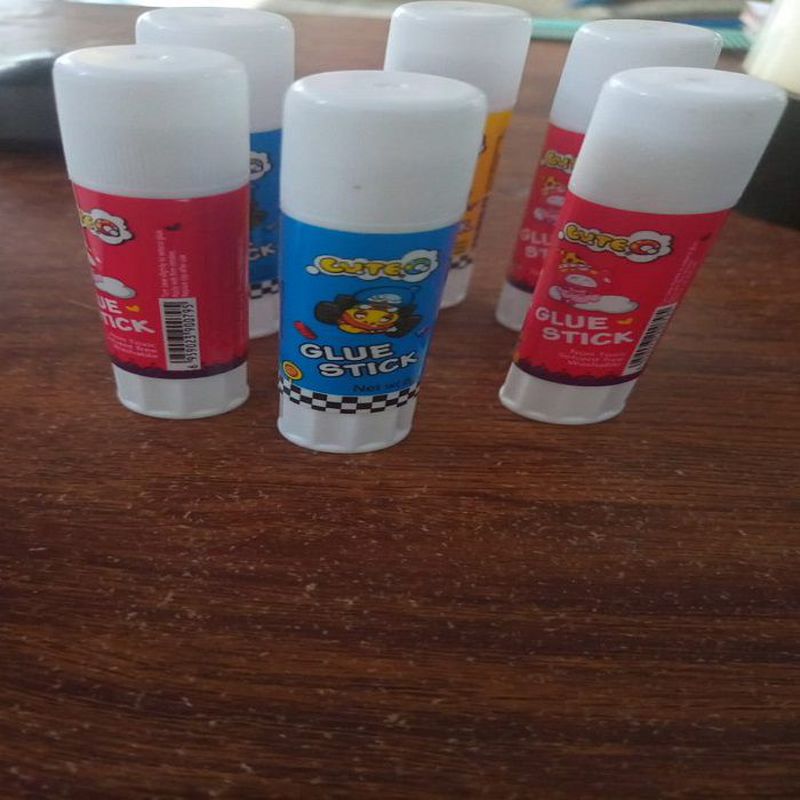 LEM GLUE STICK KECIL