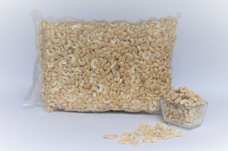 Kacang Mete atau Kacang Mede Terbelah Grade A Asal Sumba NTT 15Kg