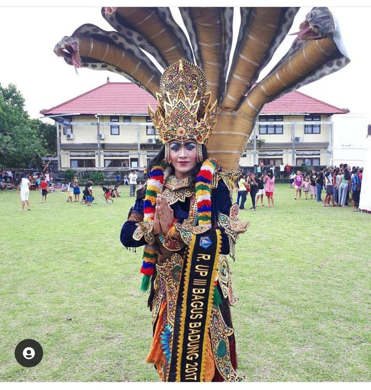Baju Karnaval