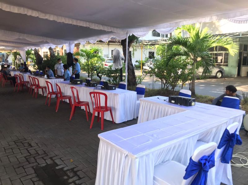 Meja Panjang VIP - Dengan Kain