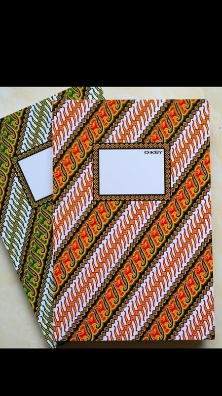 Buku Batik Folio 100 lembar Okey/Sukoi/Euro