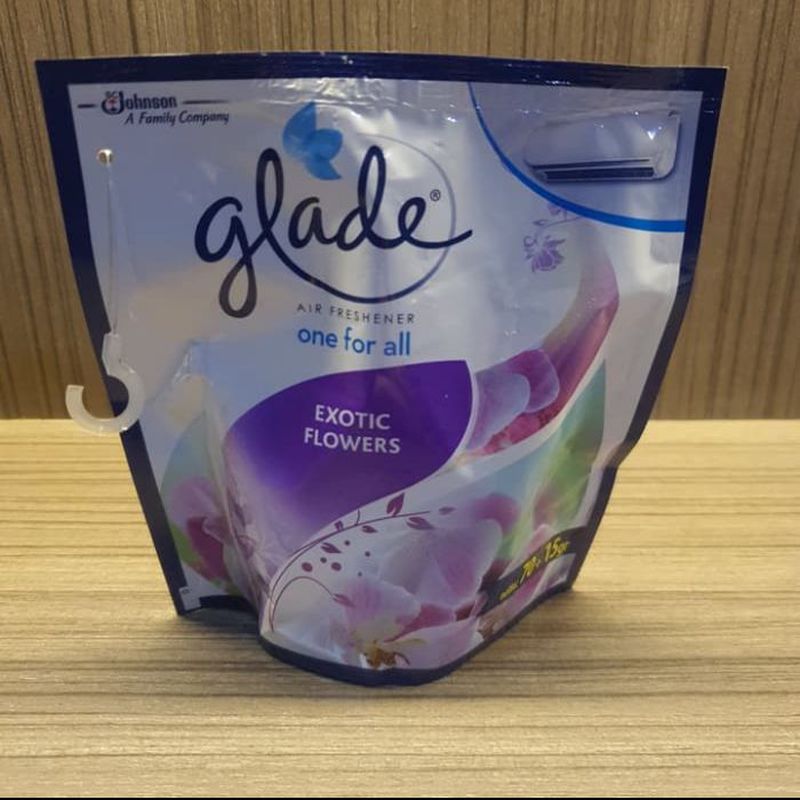 PENGHARUM RUANGAN GLADE GANTUNG 70GR