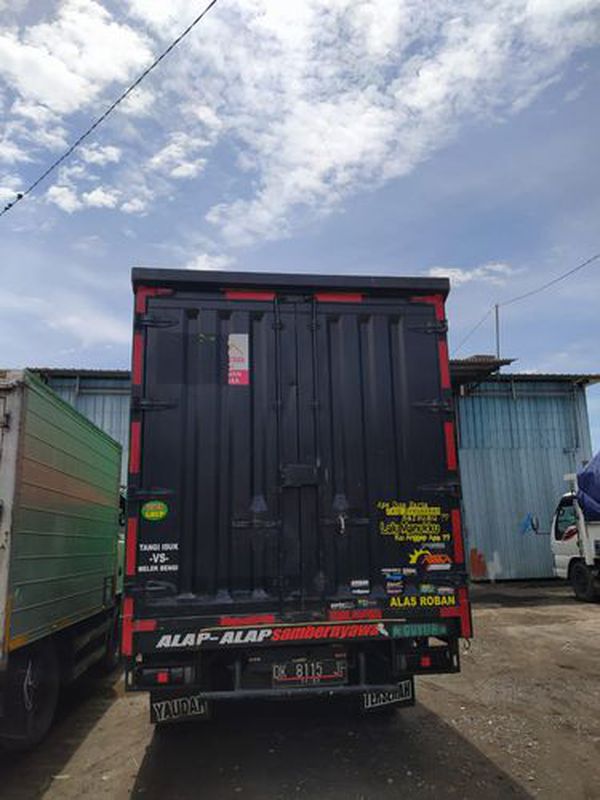 Jasa Expedisi Mobil CDD Box Wilayah Karang Asem (Sekali Jalan)