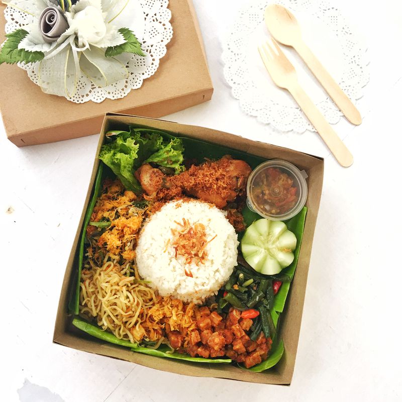 Paket Nasi Kotak: Sego ndeso + Ayam (in box) - Ayam Kampung