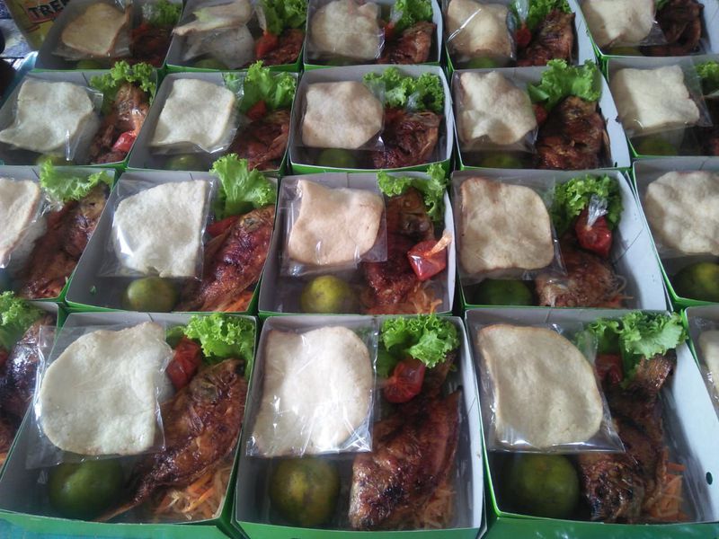 Nasi Box - Nasi Box Ikan