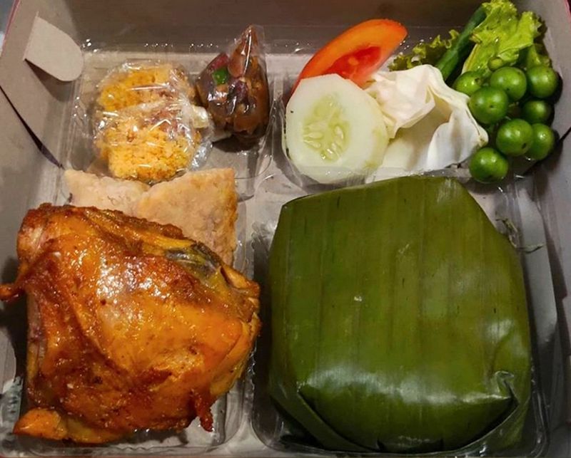 Paket Timbel Ayam Cimoll